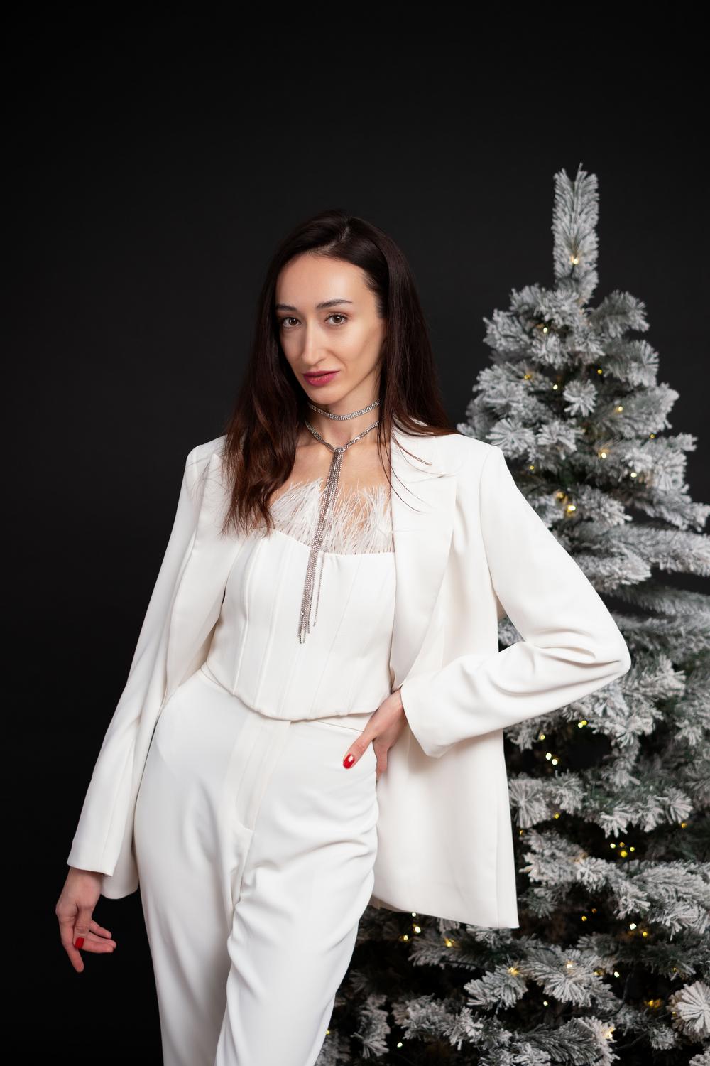 Holiday Magic - Christmas Studio Photo Shoot