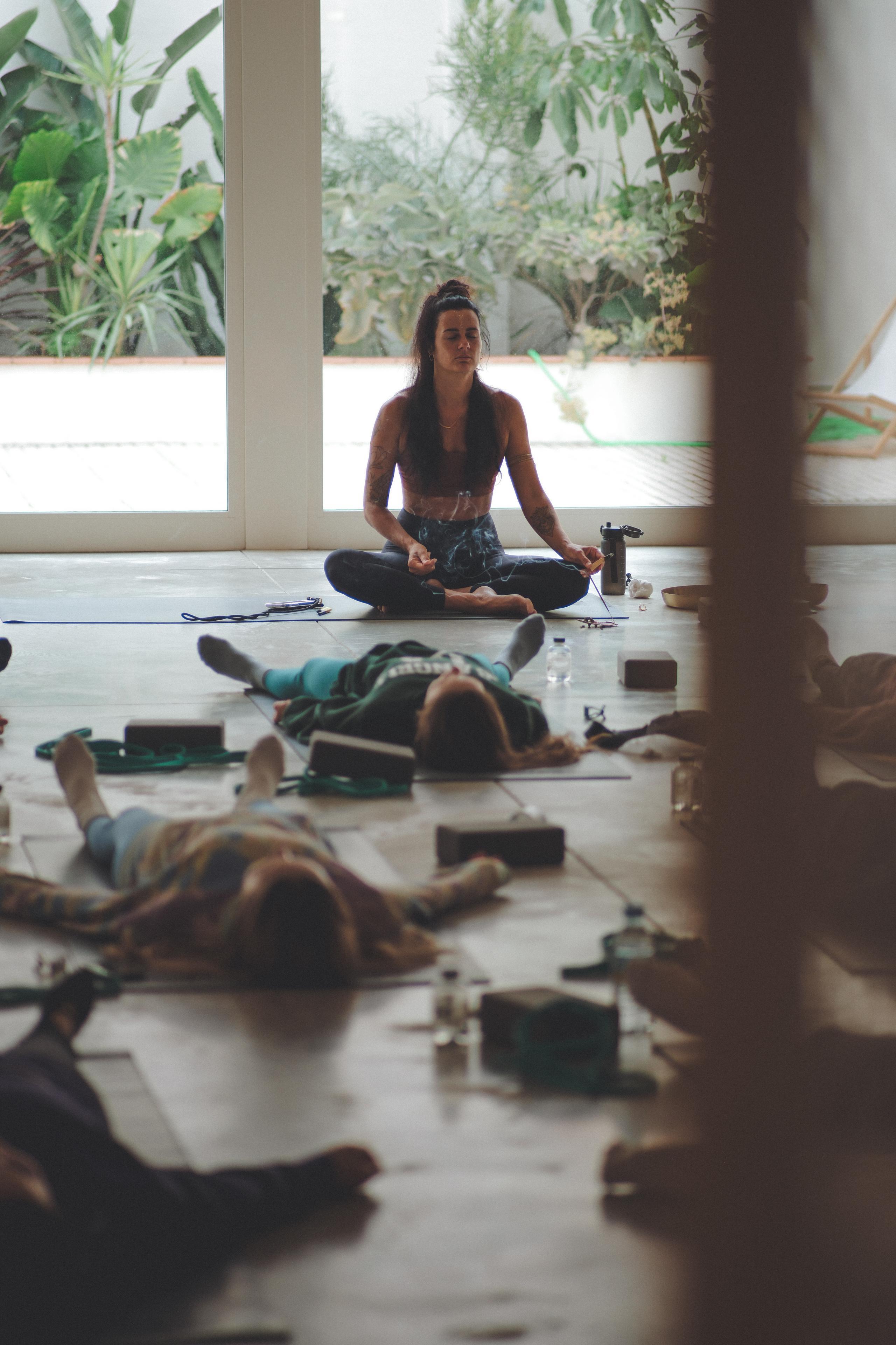 Home [alexandraya.com]