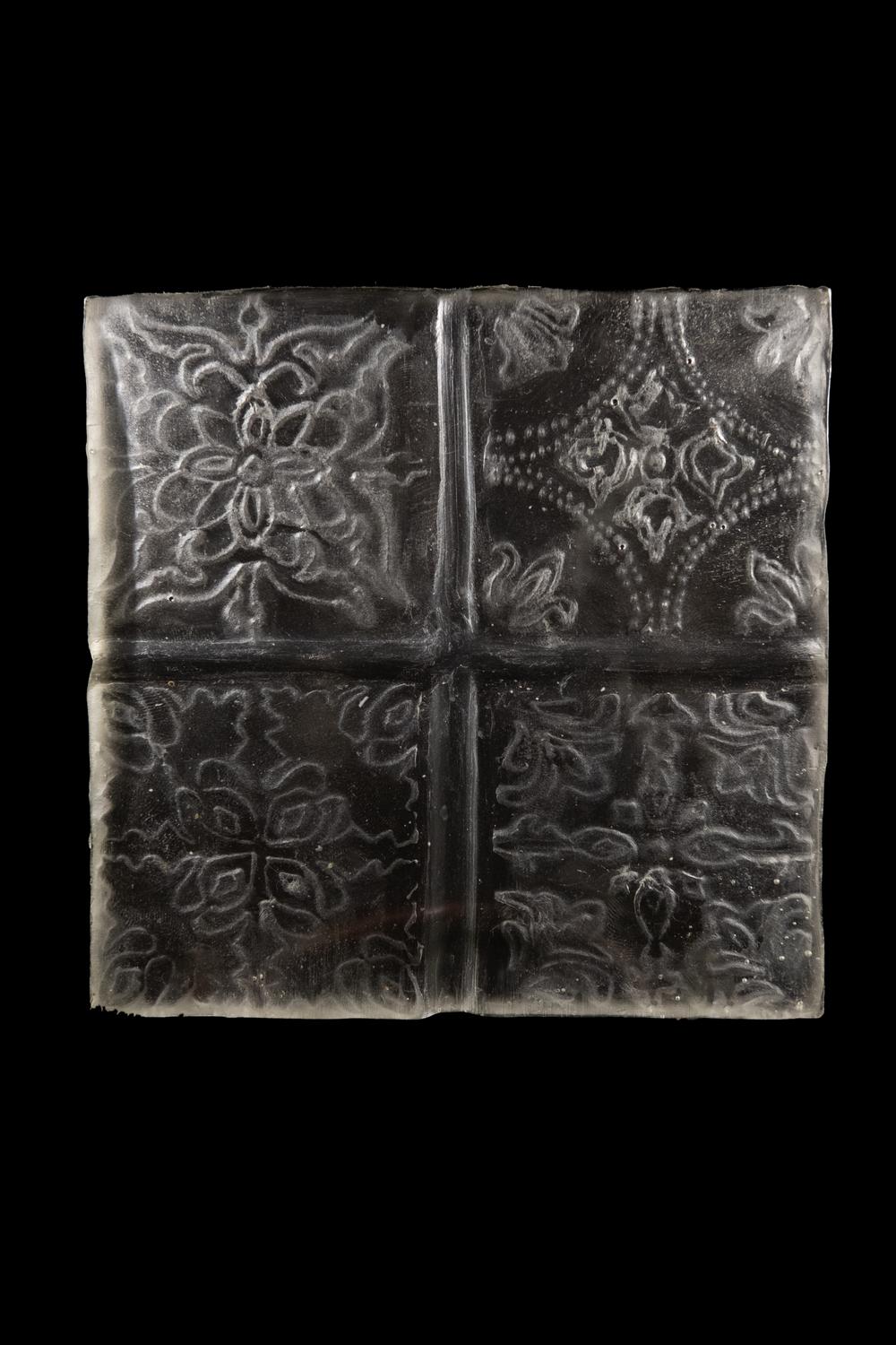 GLASS CAST WITH EMMA HAASE