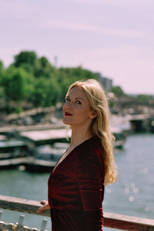 Anya Parsley: Fashion, Film & Wedding Photographer in Paris